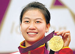 Siling wins first gold in London