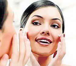 Avoid the mirror, to check self-obsession