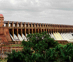 Water bounty in Almatti, Tungabhadra reservoirs