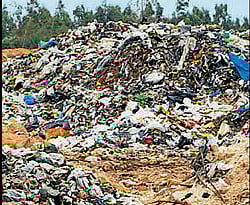 At last, Mandur open for dumping garbage from City