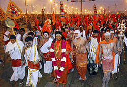 Nithyananda feted at Mahakumbh