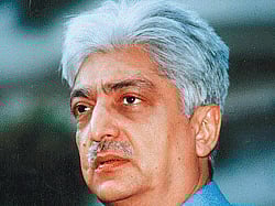 Premji for balance between manufacturing and services sector