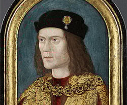 Richard III underwent painful treatments for curved spine?
