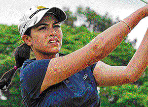 Gauri opens up slender advantage