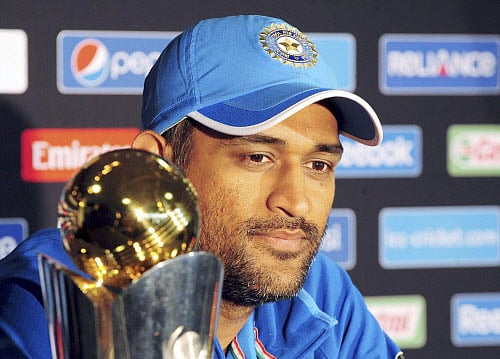 Dhoni eyes hat trick of victories