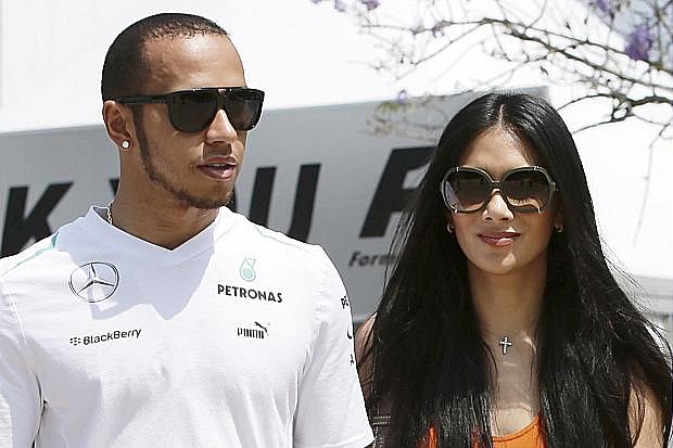 Nicole Scherzinger still in love with Lewis Hamilton?