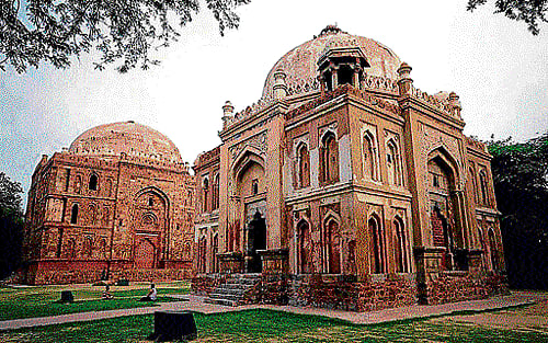 Kotla Mubarakpur revisited