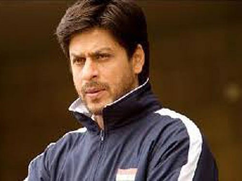 SRK voted best celebrity in rugged look