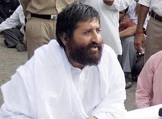 Asaram's son claims innocence in ad