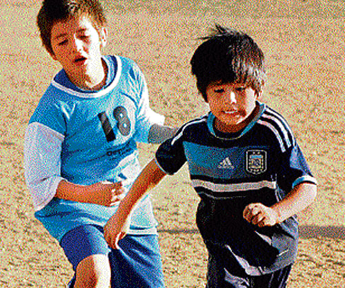 Messi of the snow making waves