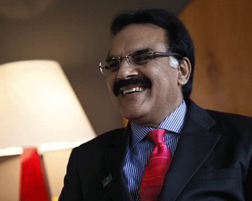 FY '14 divestment programme will be met: Mayaram