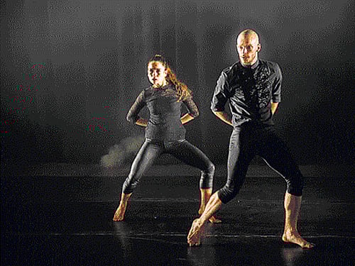 Free movements and expressions