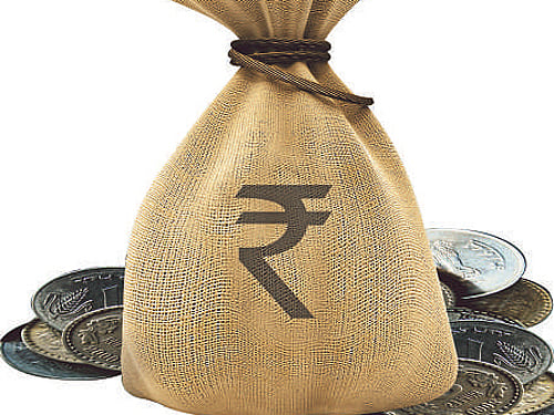 Rupee tumbles to biggest loss in a month, down 31 p vs Dollar
