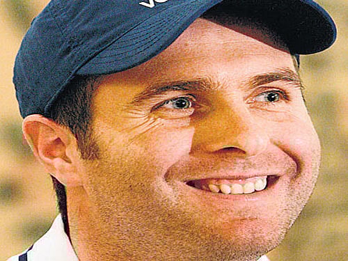 Vaughan hails Dhoni for India's strong shows at last two Cups