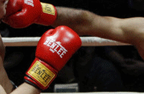Indian boxer Gaurav Bidhuri shines in WSB