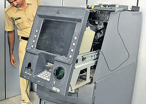 Robbery at Hyderabad ATM centre: suspect held