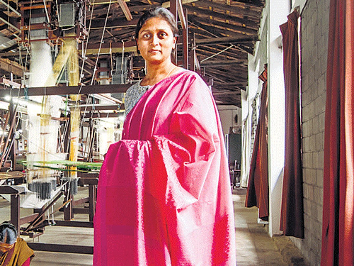 When In Doubt Wear A Sari