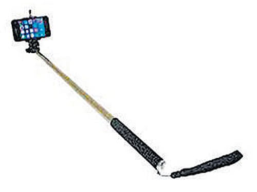 Disney World bans selfie-sticks from parks