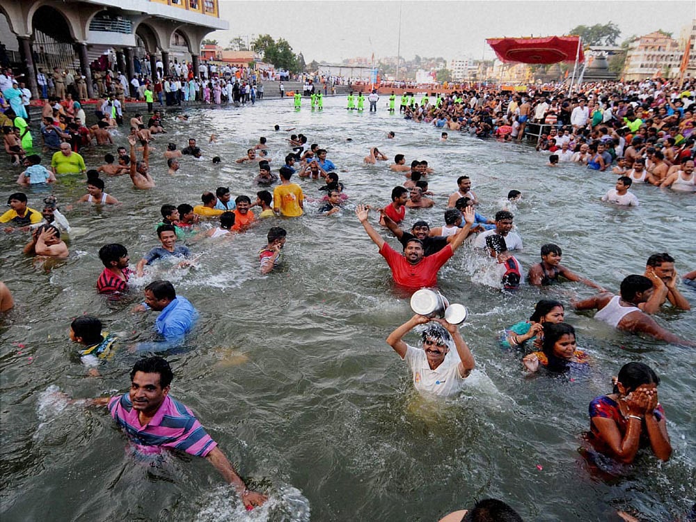 Maha govt to restrict VIP movement to Nashik Kumbh