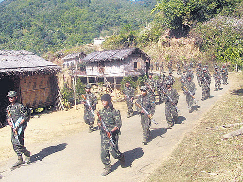 Army stages flag march in Samba, 14 injured in clashes