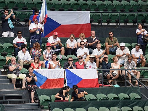 Czech fans give tough fight to home crowd at David Cup