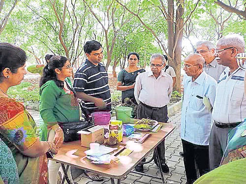 No time to waste, residents thrash out solution to trash woes