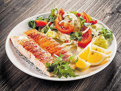 To reduce risk of dementia, eat fish