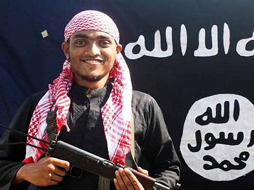 Homegrown Islamists may be trying to link up with ISIS: B'desh