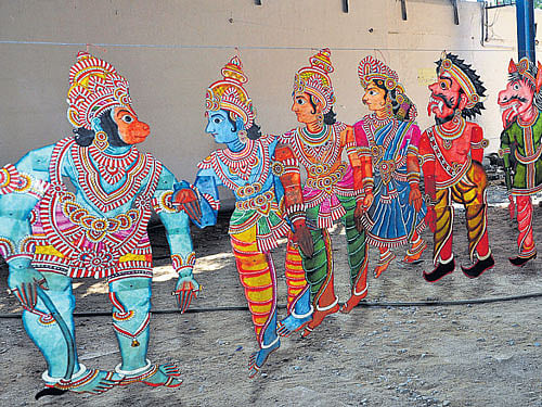 The world of leather puppets