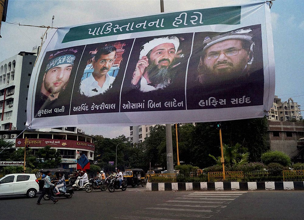 Ahead of Kejriwal's rally, banners show him as 'Pak hero'