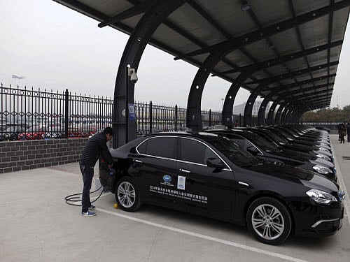 Soon, fossilised algae to power electric cars!