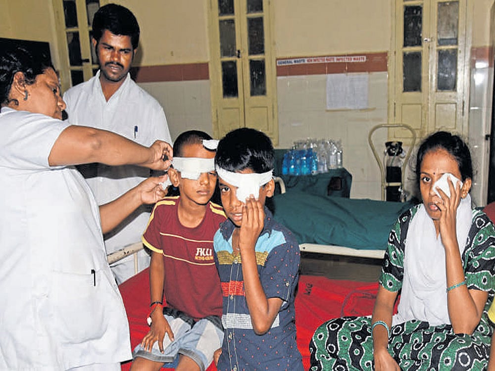 Cracker eye injury cases cross 120