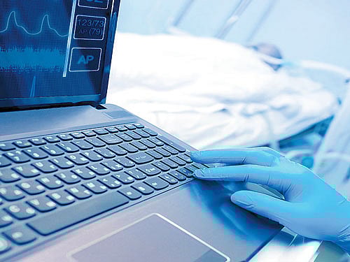 Govt to introduce public health courses for non-medical staff