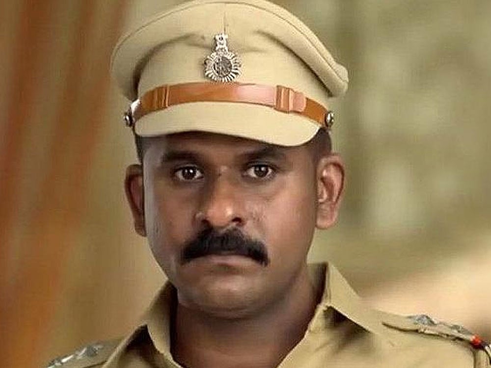 Small screen actor Kamlesh Pandey shoots self