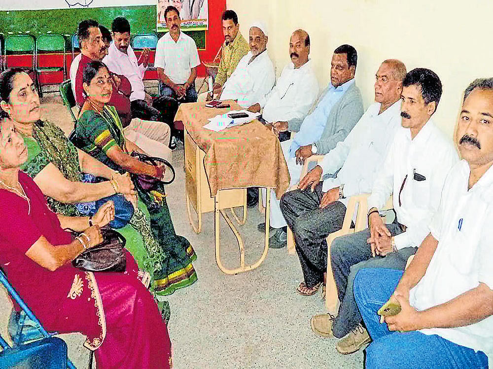 Akrama Sakrama: 'Make use of extended deadline'