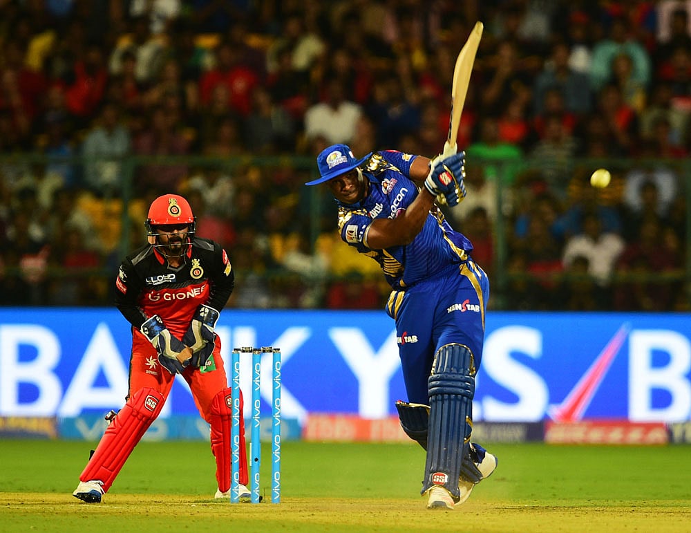 Pollard scripts dramatic Mumbai win after Badree's hat-trick