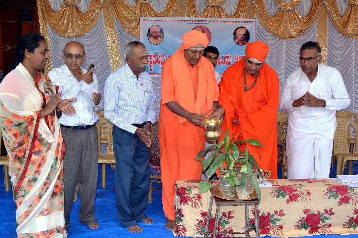 'Accord religion tag for Lingayat sect'
