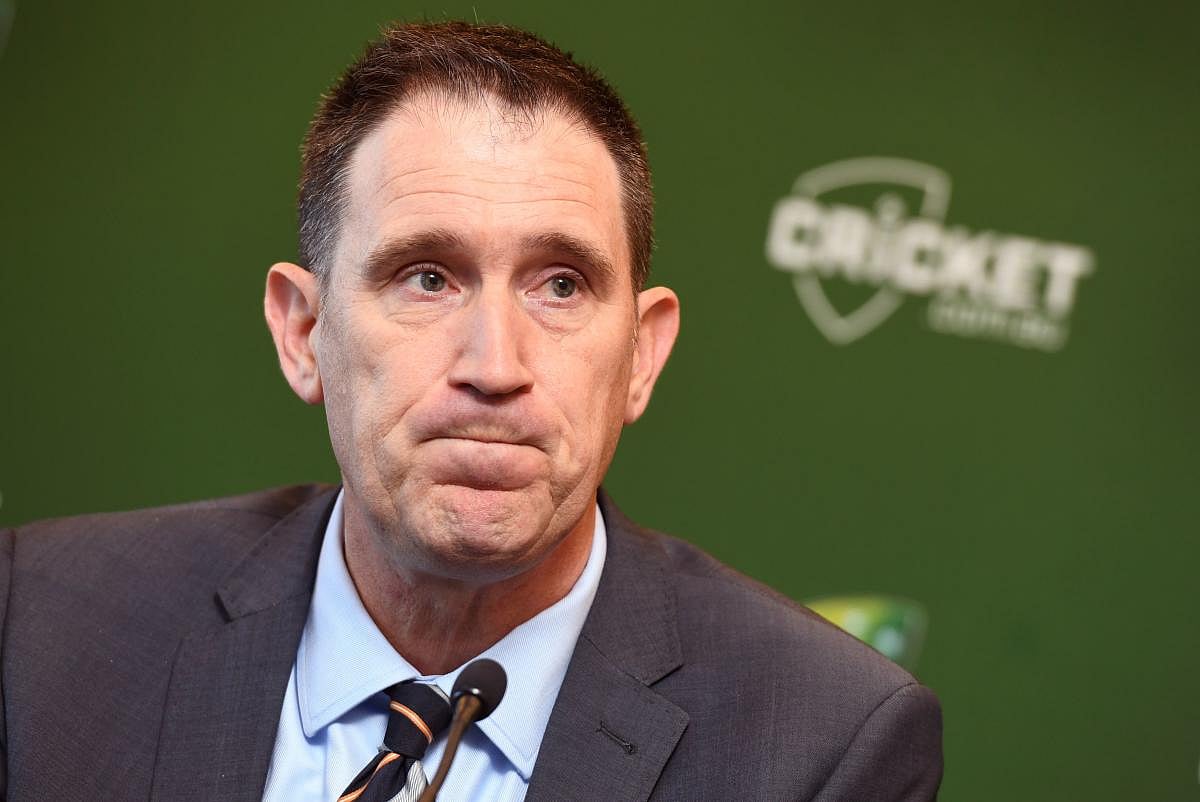 Aus chief Sutherland to stand down