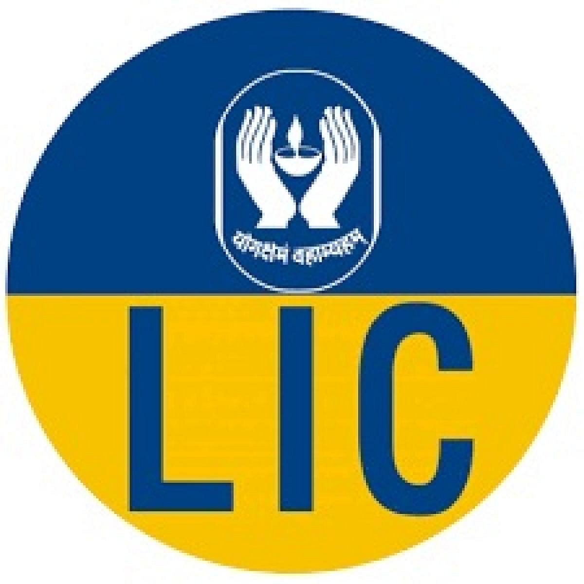 LIC policyholders’ interest at risk