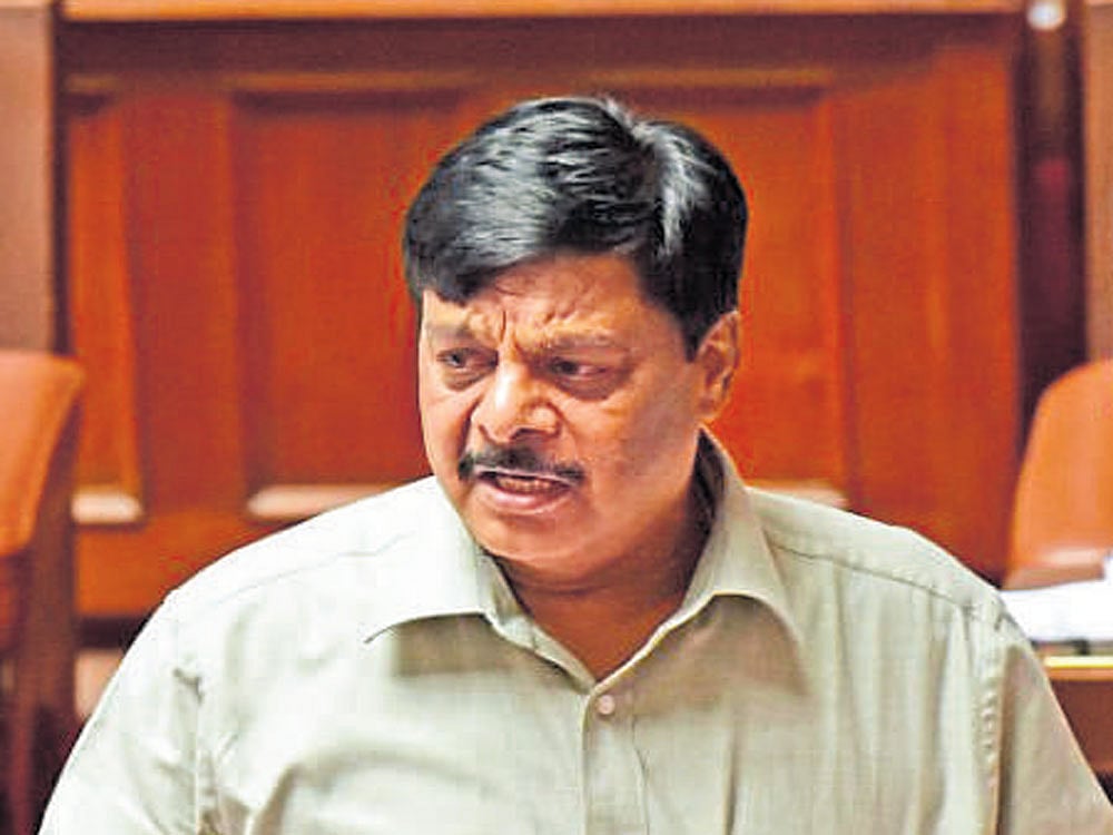 H C Mahadevappa likely to join BJP