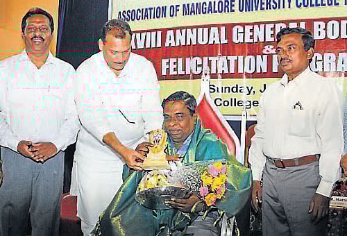 'Ensure govt-aided schools, colleges strictly adhere to fee regulations'