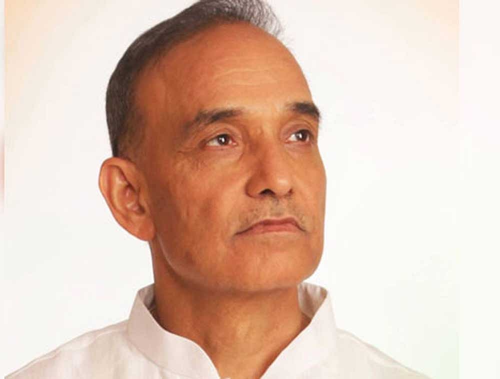 Teach IIT students about Pushpak Vimaan