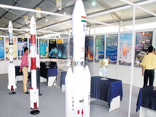 Expo brings science to masses