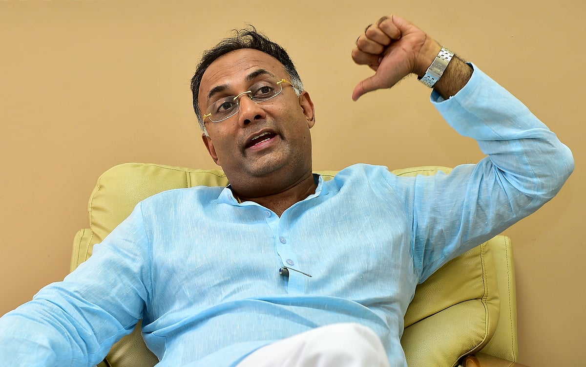 Dinesh Gundu Rao asks Yediyurappa to step down as CM