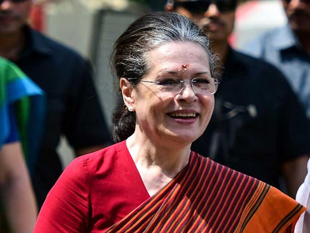 Sonia's to head first meet after returning as Cong prez