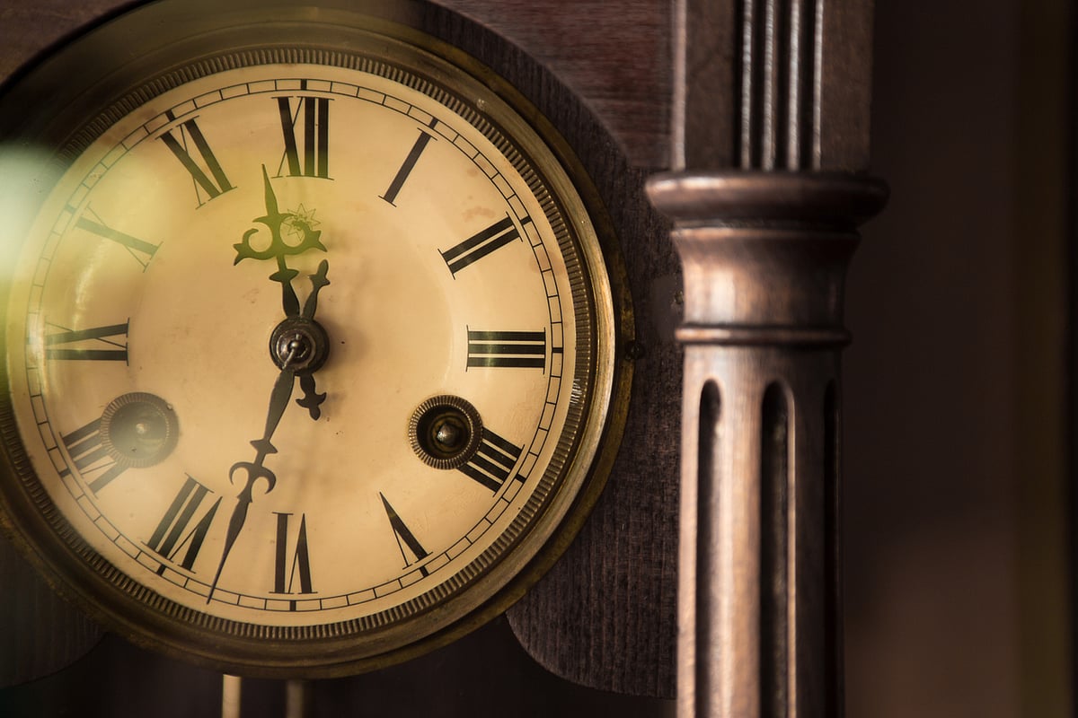 To rewind or forward?