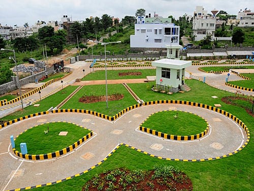 Centre to set up 5,000 driving skill testing centres