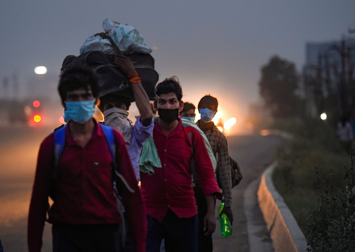 Coronavirus lockdown: Priyanka writes to UP CM, seeks nod to run buses ...