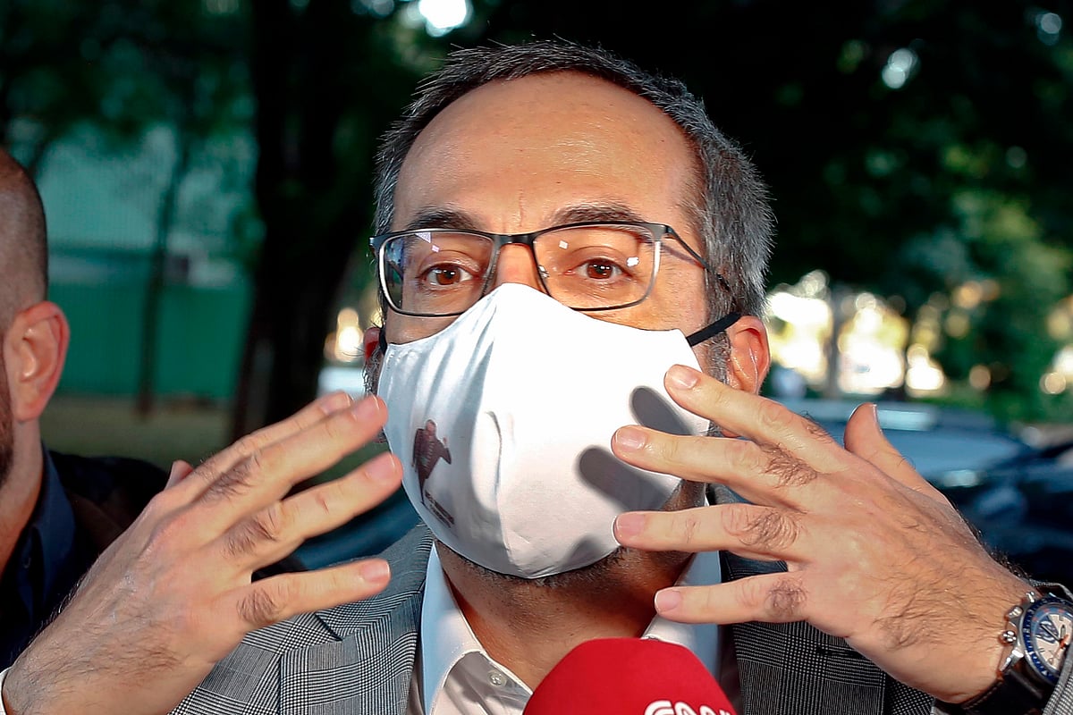 Close ally of Brazil President Jair Bolsonaro leaves education ministry