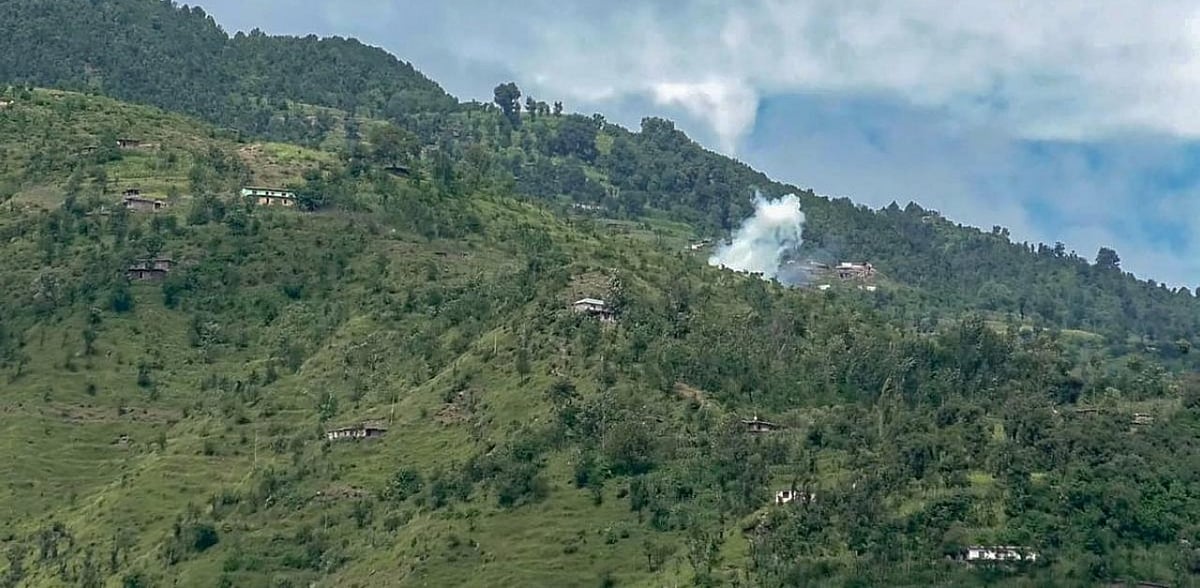Heavy shelling in forward areas along LoC in Jammu and Kashmir's Poonch ...